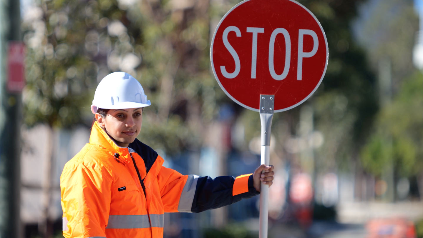 HOW TO BECOME A TRAFFIC CONTROLLER - Tang Media